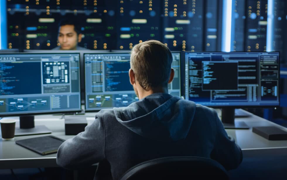 A Guide to Network Monitoring and Management - APX Net